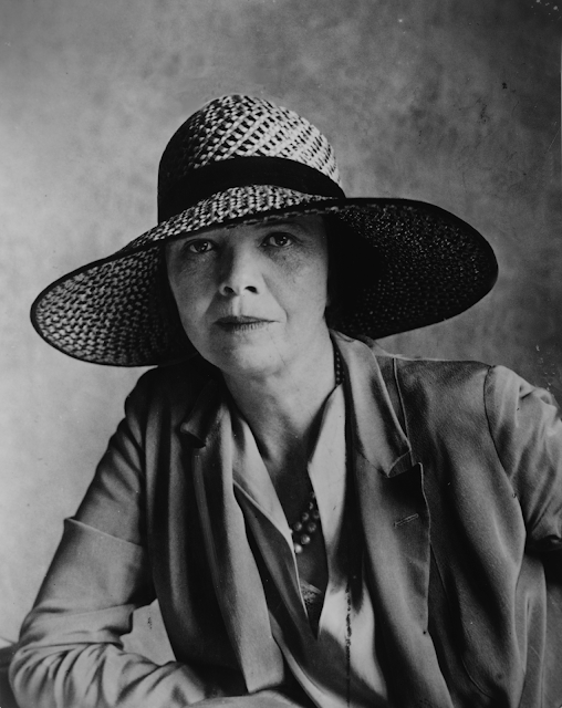 Eleanor (Cissy) Patterson: The First Female Newspaper Titan (15 Dupont ...