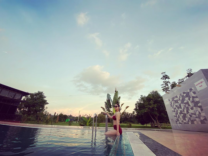 Han Lay | Myanmar Model Girl