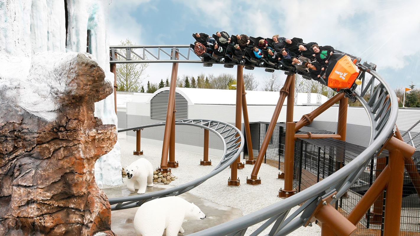 6 Snow Themed Coasters | Cupcakes and Coasters