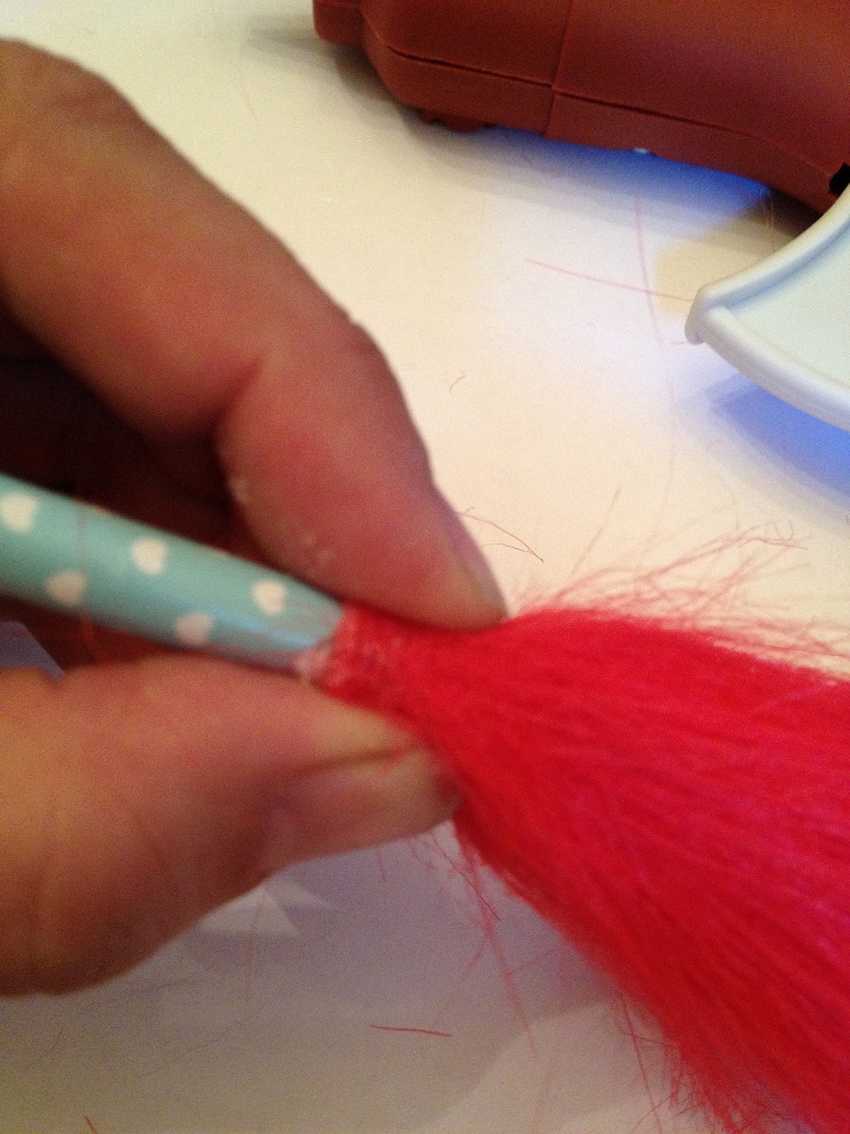 Retro Craft: Crazy Hair Pencils and Valentine Printable