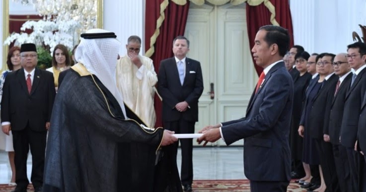 Pengertian Perwakilan Diplomatik | Tugas dan Fungsi Perwakilan ...