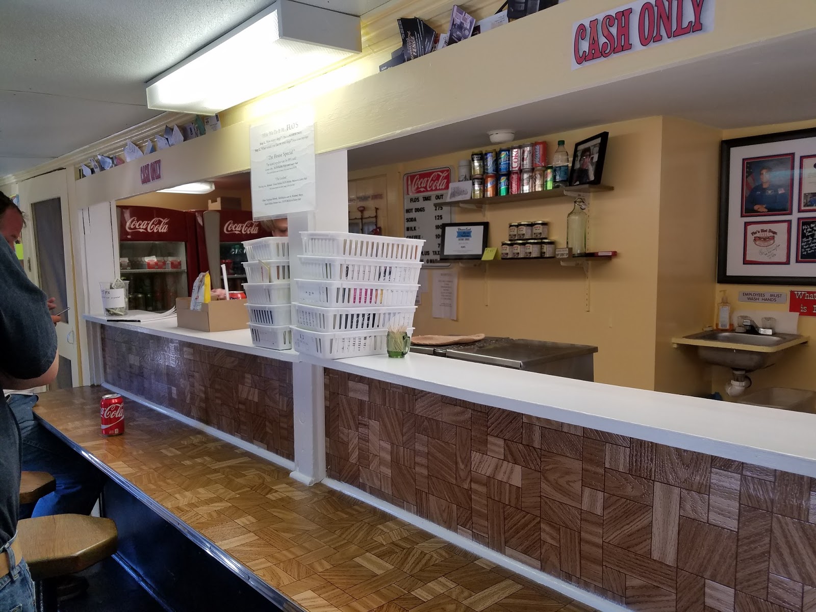 Hot Dogs of Maine: Flo's Steamed Hot Dogs