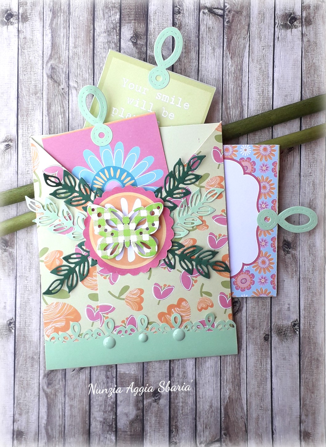 Le Tre Pazze PAPERine: PAPER TUTORIAL TRI-TAG CARD