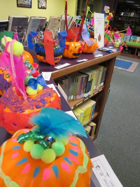 The Unlikely Librarian: Family Library Program - Pumpkin Decorating ...