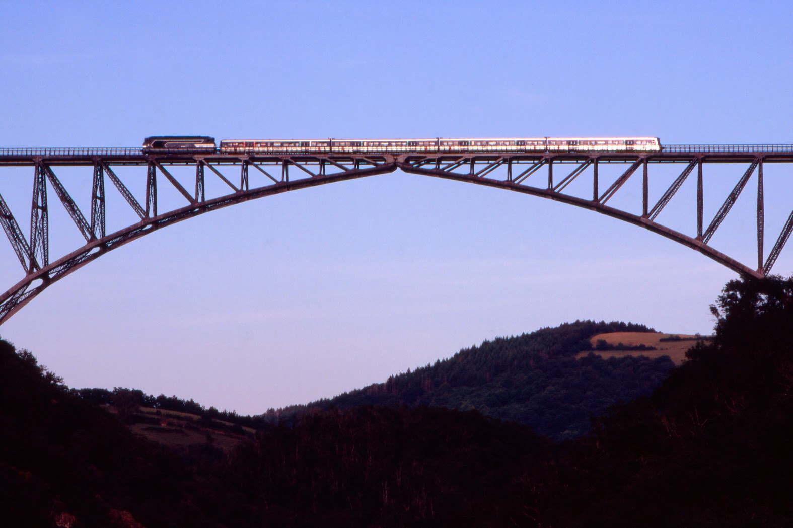 Tipologías de puente, evolución y catálogo: Viaducto Viaur