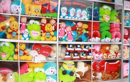 Pabrik Boneka di Jawa Tengah - Travelling Quotes