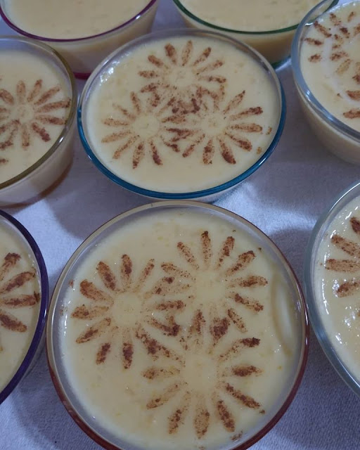 Arroz doce com custarda