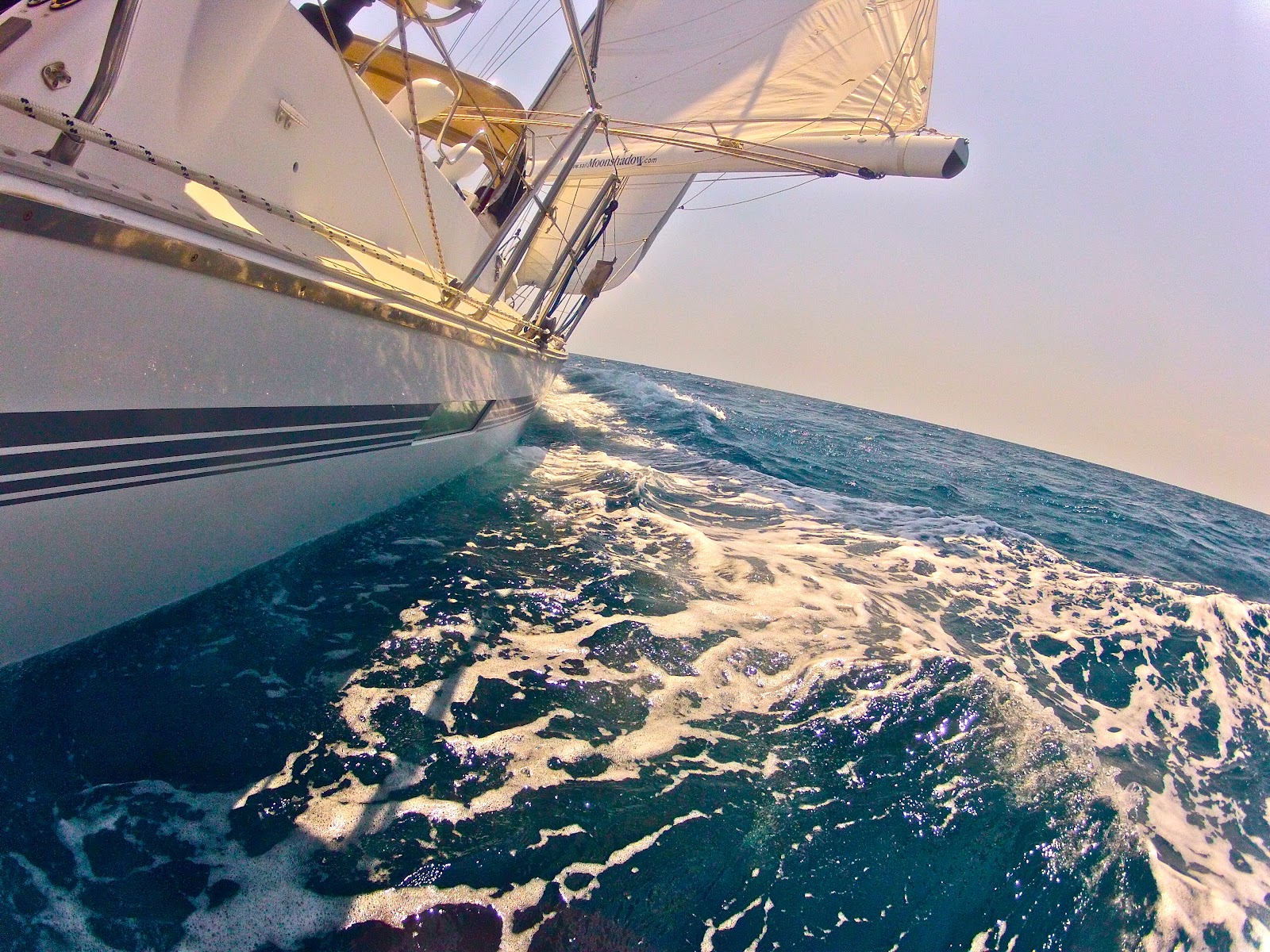 SAILING MOONSHADOW: About Moonshadow