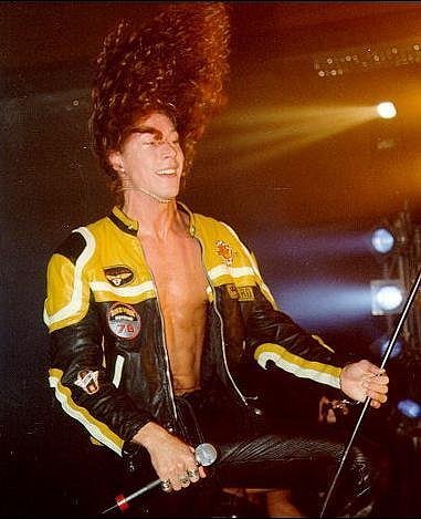 E-Type: PICTURE GALLERY