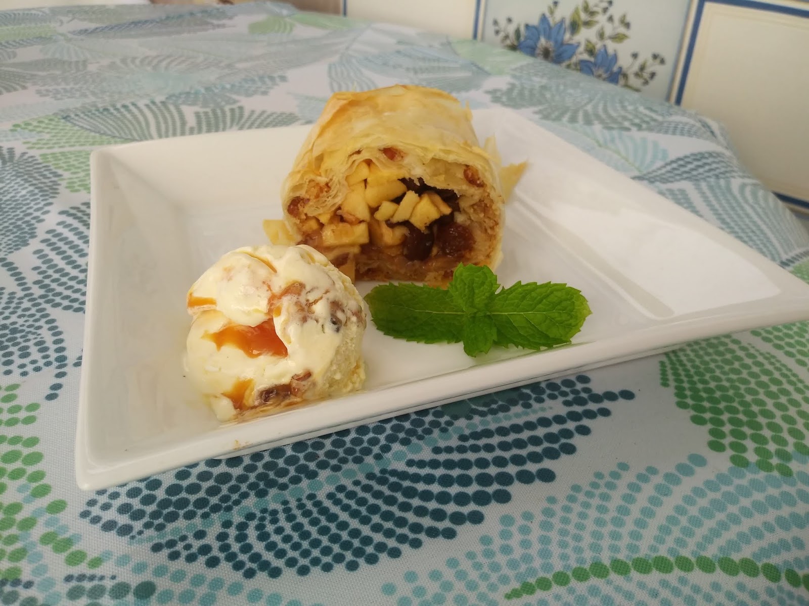 STRUDEL DE MANZANA | Cocina Dicharachera