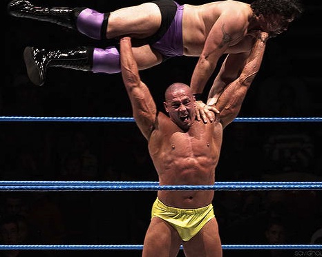 Bodyslam Fan: Domino