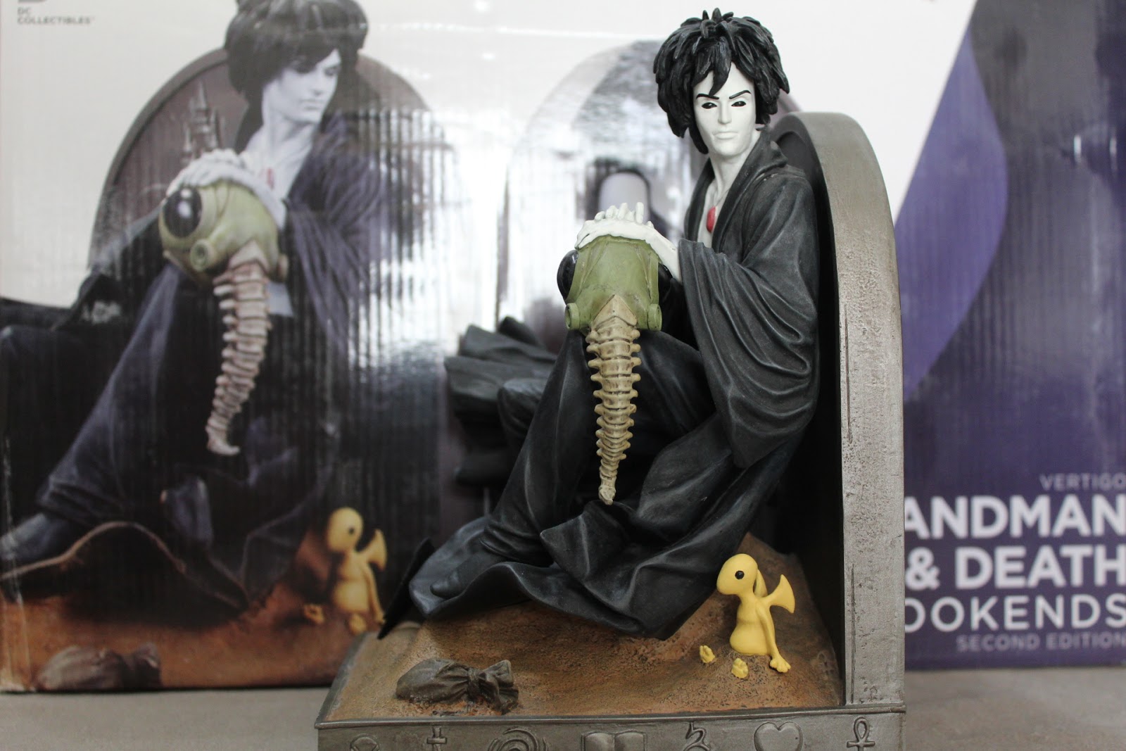 Más allá de mis Sueños: Sandman & Death Bookends 2nd Edition