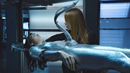 COMA, PARTE UNO. LA CRITICA