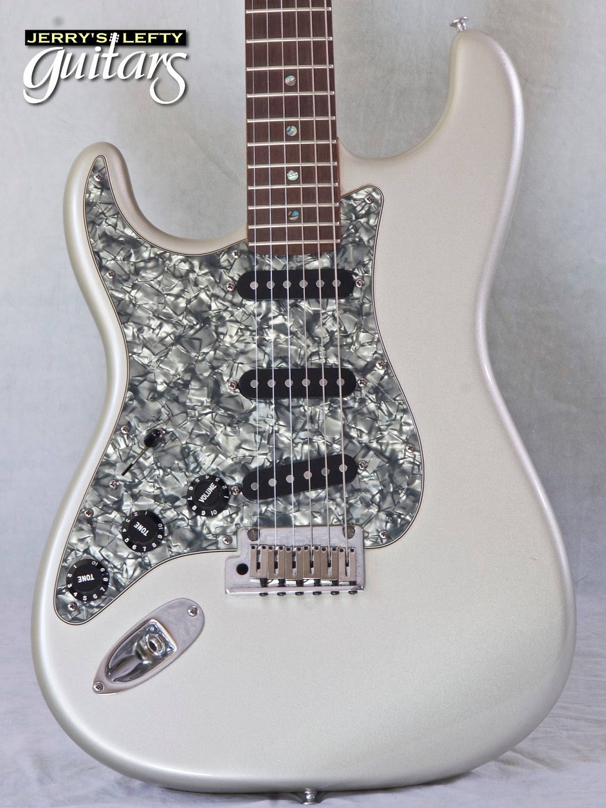 Jerry's Lefty Guitars newest guitar arrivals. Updated weekly!: 2004 ...