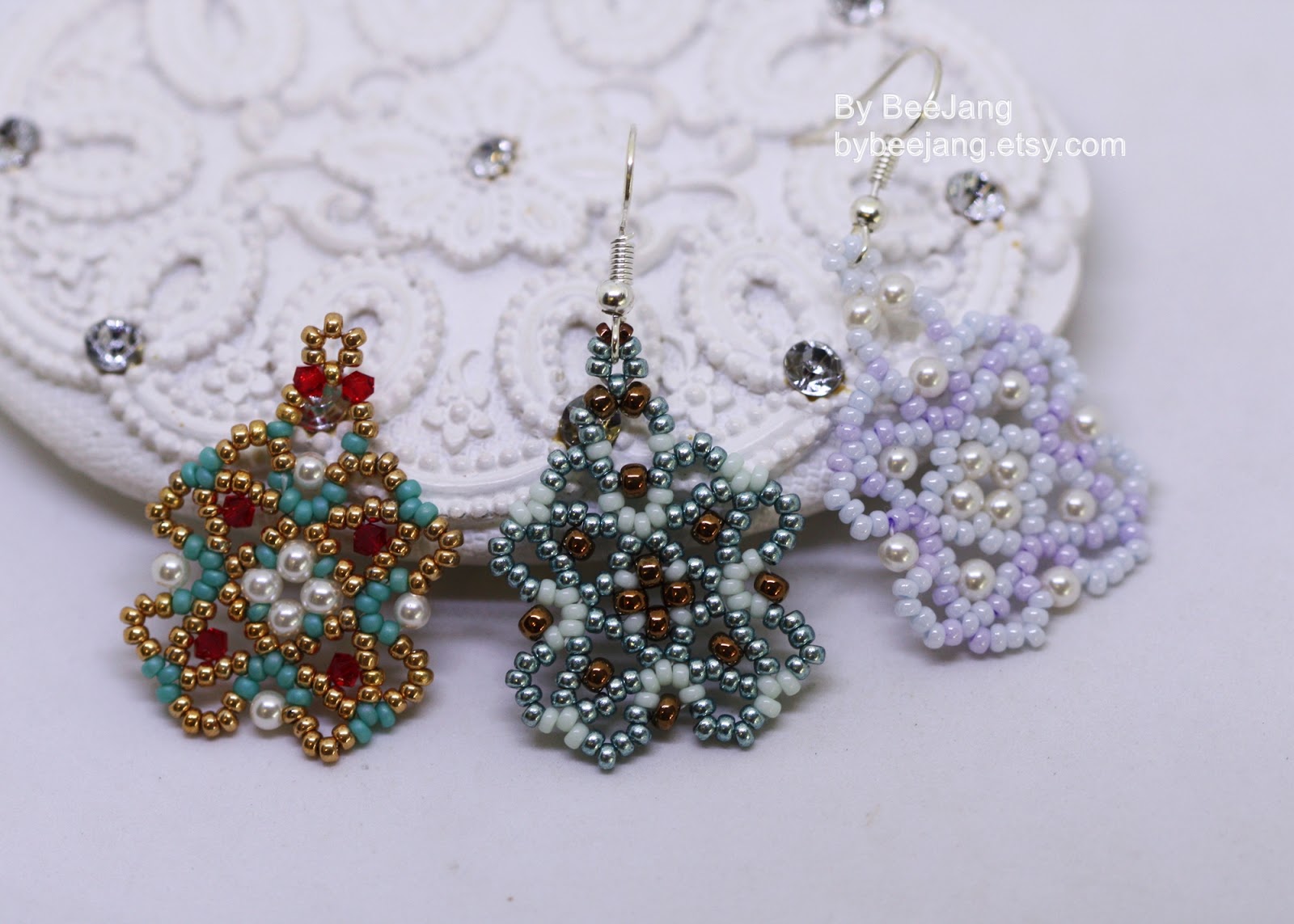Free Tutorial : Leanne Earrings