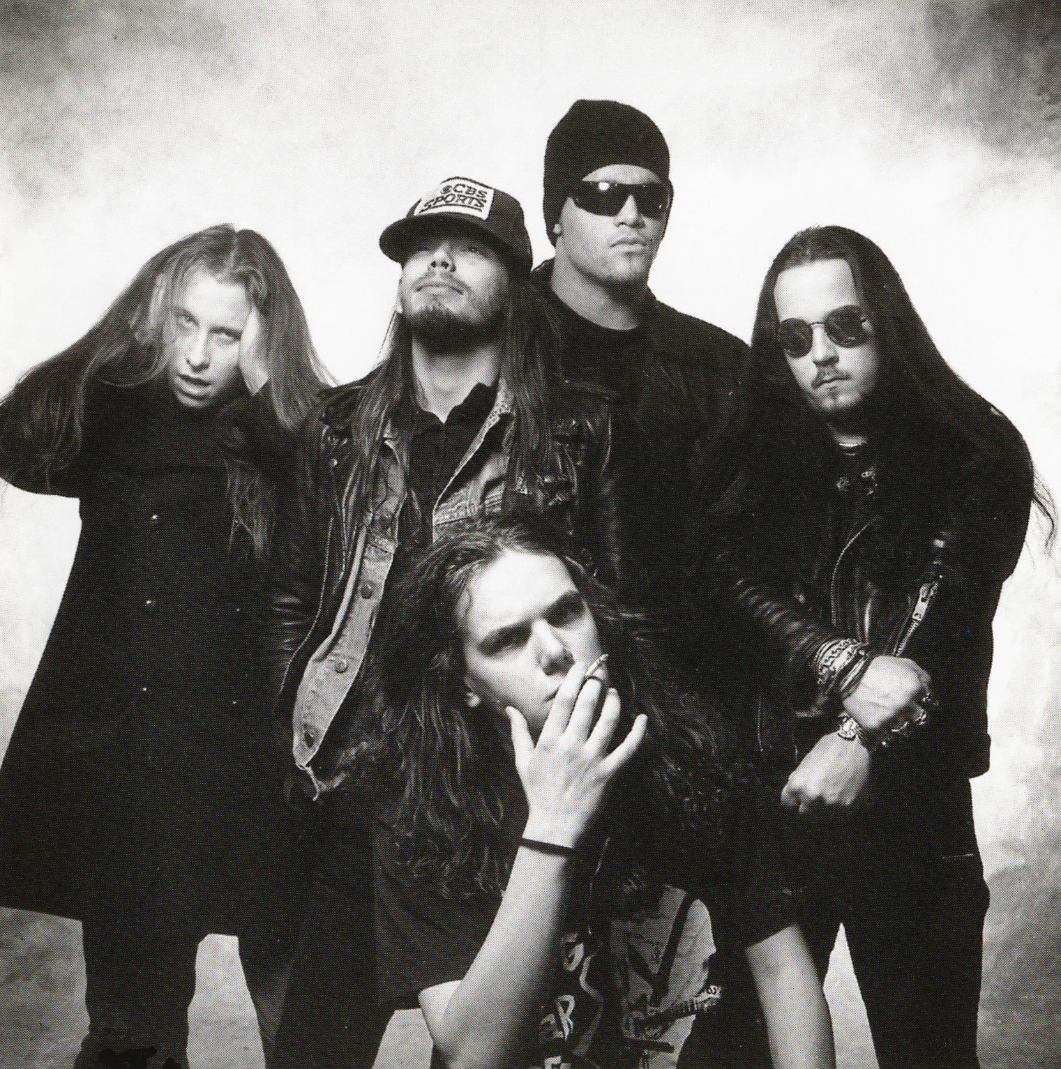 Nightmare be thy Name: Mortuary Drape - Mourn Path (1996) [EP]