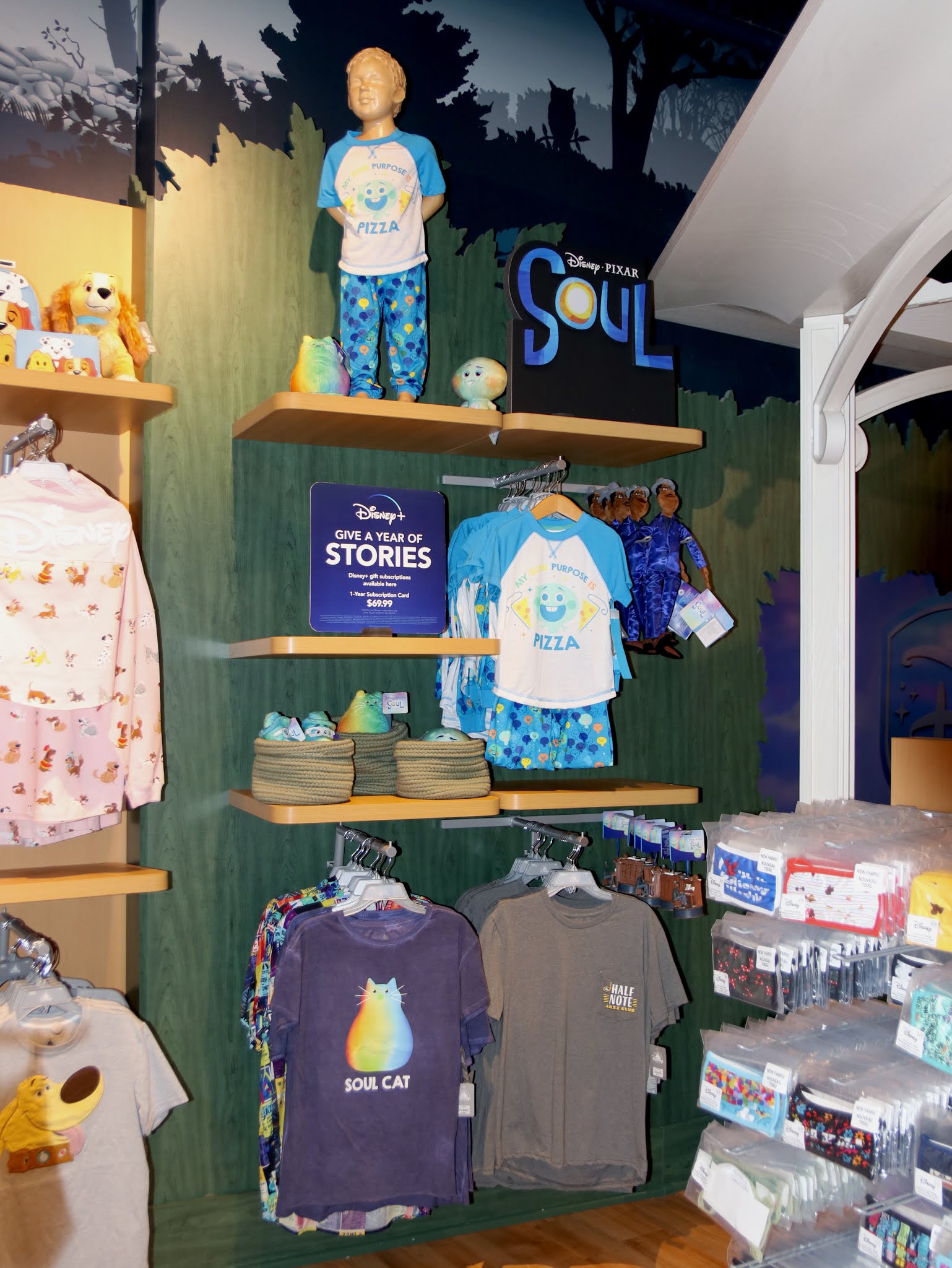Dan the Pixar Fan: Events: The Disney Store Soul Merchandise Release—IN ...