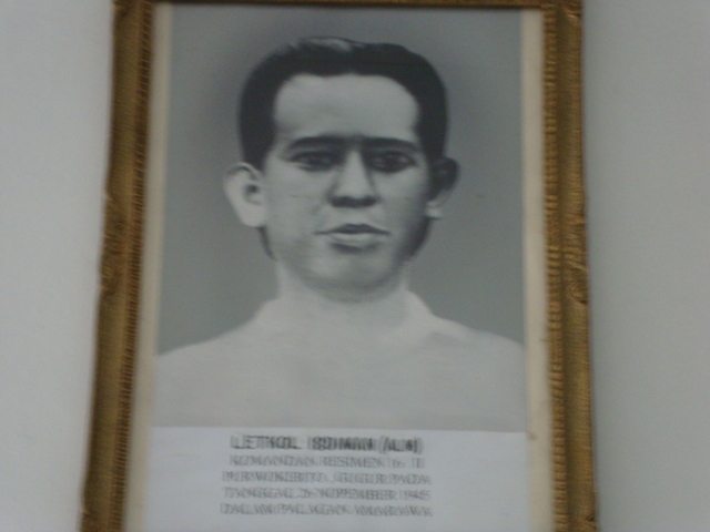 MUDAH BELAJAR IPS SMP : MONUMEN PALAGAN AMBARAWA & MUSEUM ISDIMAN