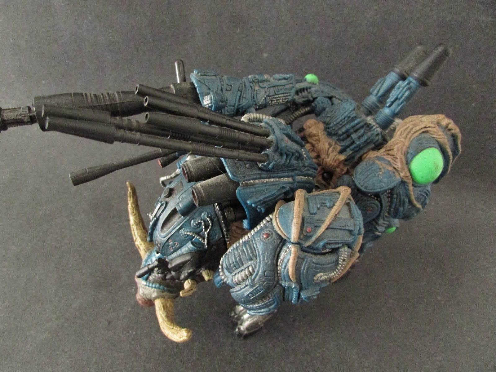 My Best Toys: Techno Spawn - Warzone...