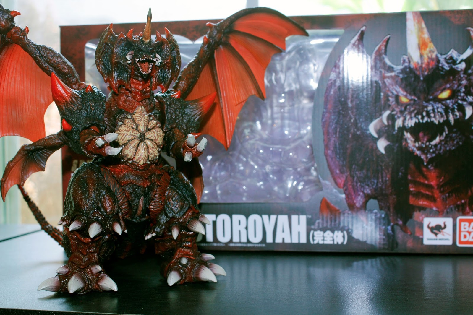 The Kaiju Planet: Figure Review - S.H. MonsterArts Destoroyah (Perfect ...