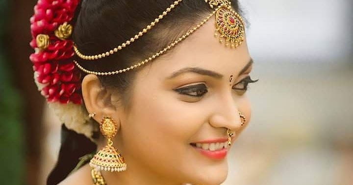 Indian Bridal Jewellery Jhomki Maang patti Necklace. ~ Fashion Jewellery