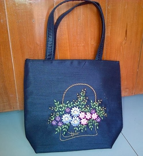 Heart of Mine: Giveaway : 10th Wedding Anniversary