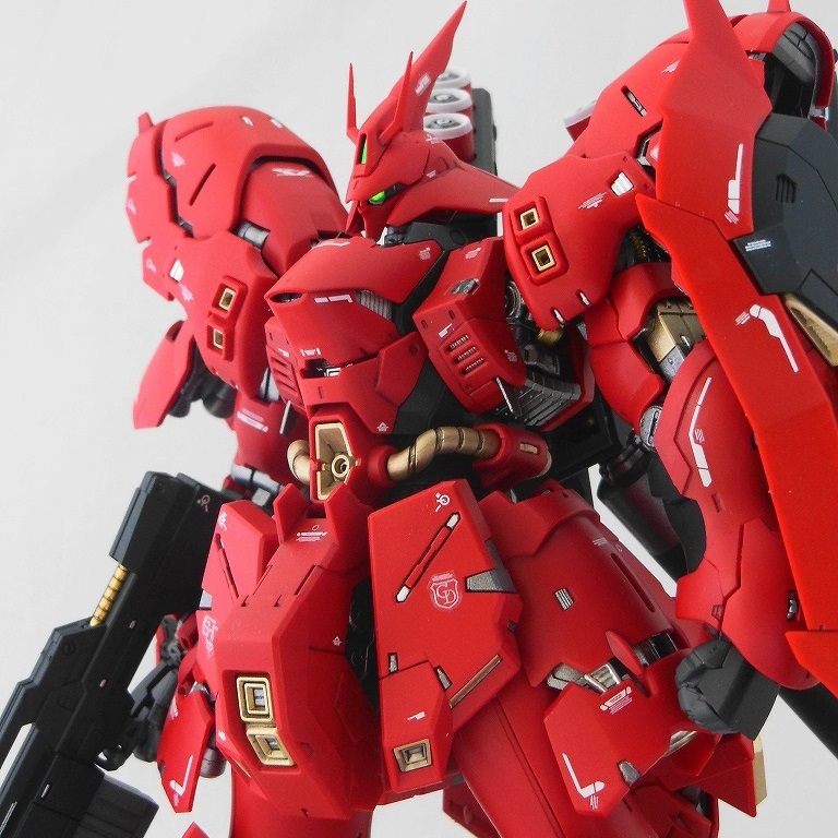 Painted Build: RG 1/144 MSN-04 Sazabi