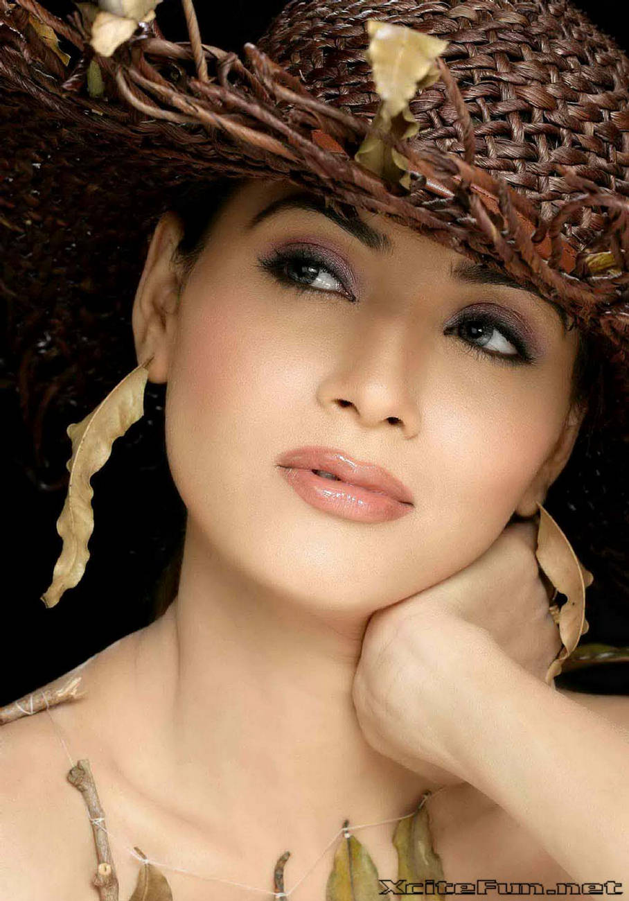 FUN MEDIA WORLD: Indian Models