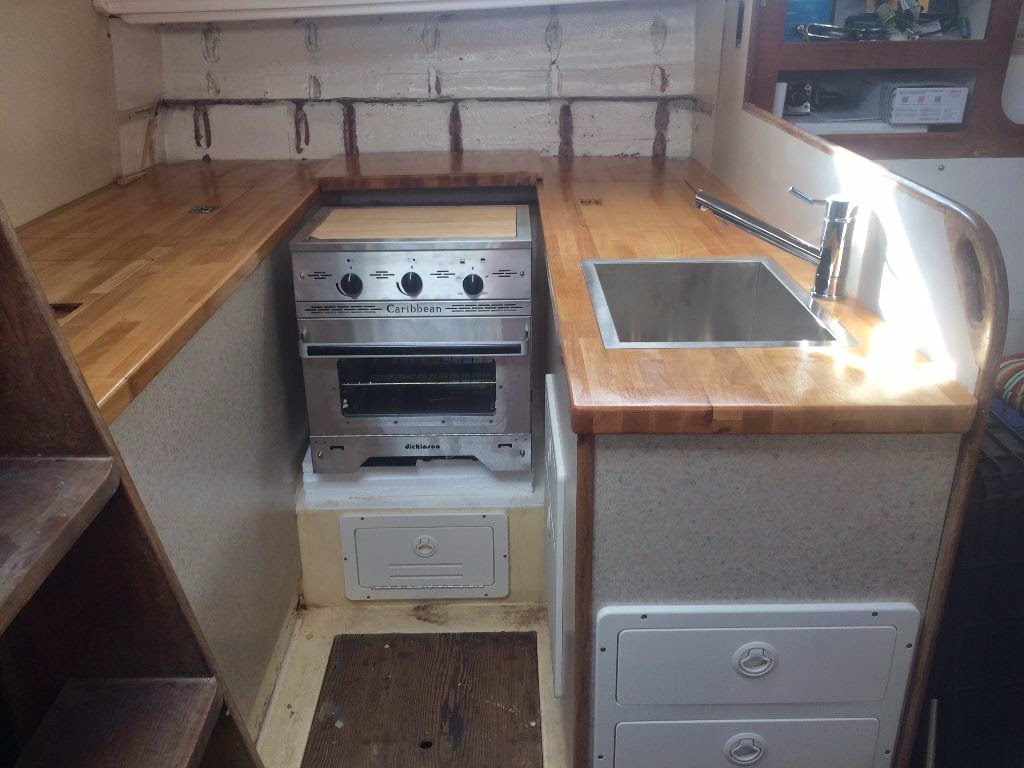 The Incredible Hull: Dickinson Marine Caribbean stove dry fit.....shiny