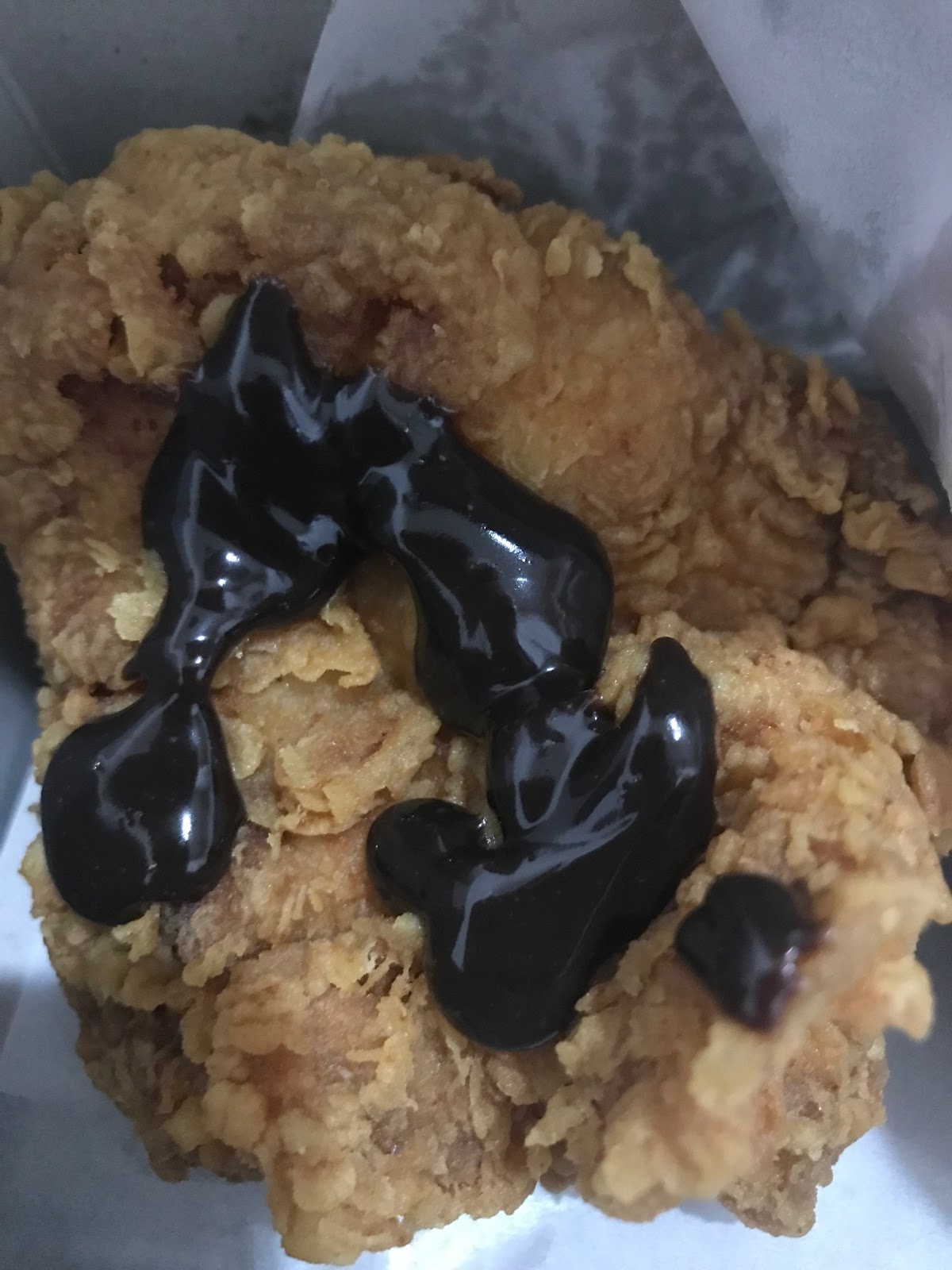 riskyinwonderland: Review KFC Chochicks (Ayam Goreng Campur Saus Coklat ...