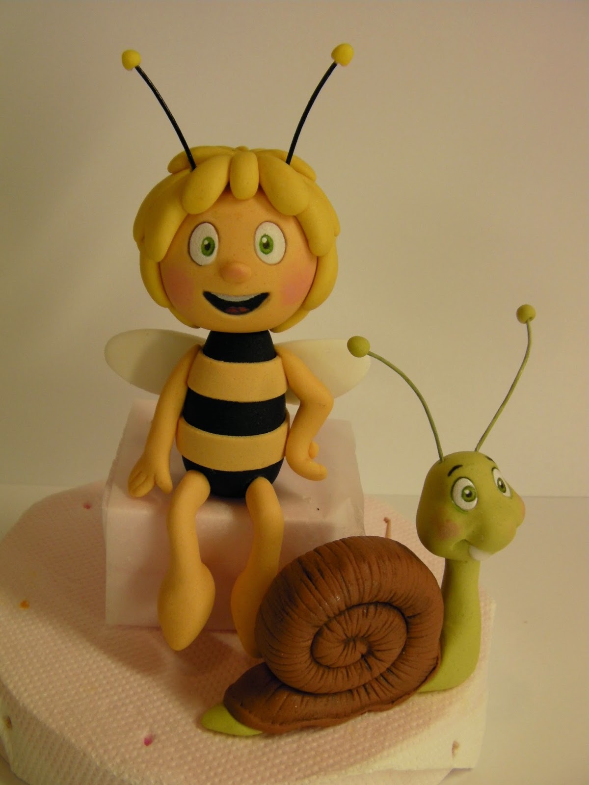 Studio "FONDANT DESIGN ANA" - Figurice za torte (fondant figures): MAYA ...