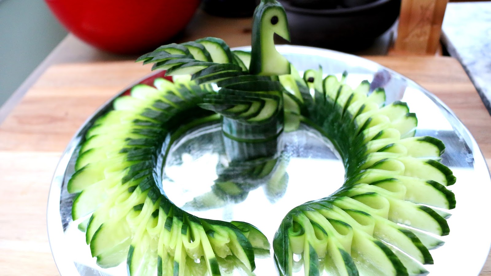 ItalyPaul - Art In Fruit & Vegetable Carving Lessons: Art In Cucumber Peacock Garnish ...