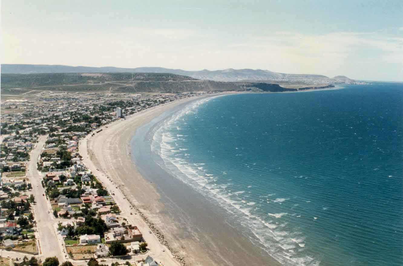 Rada Tilly beach ~ Beach World