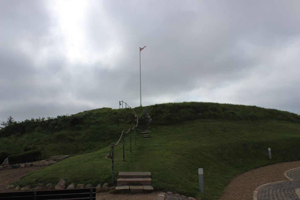 Blog Zweden: Vennebjerg kirke en Klangshøj