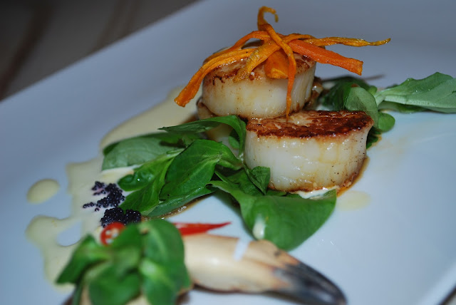 Attila's Food: First course: Scallops