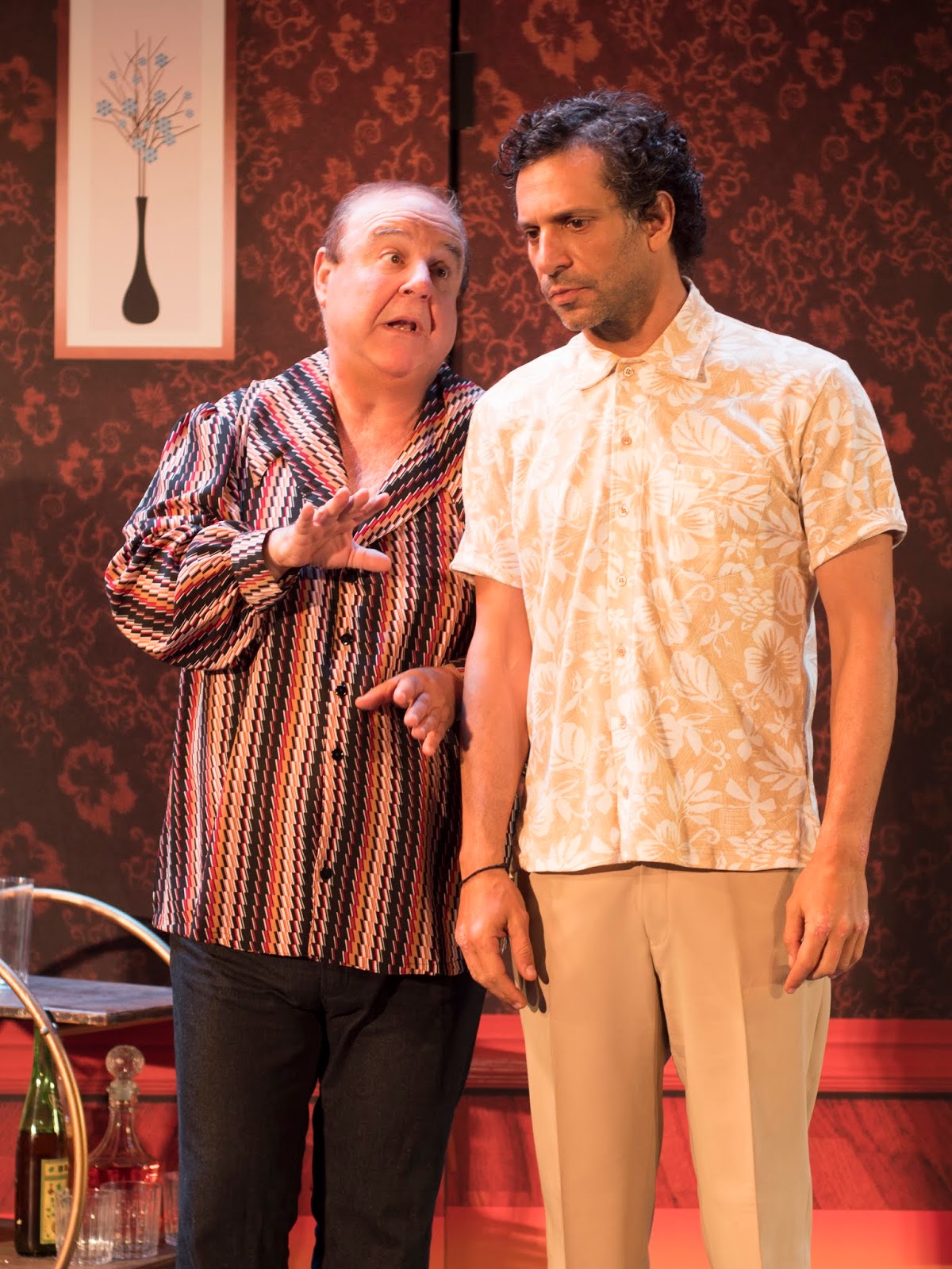 Το Τέταρτο Κουδούνι: Στο Φτερό / Έρωτες στα χρόνια της «Finos Films»