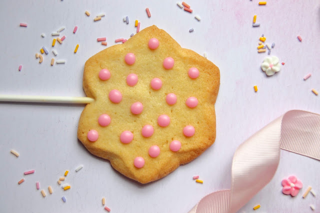 RECIPE: Magical Flower Biscuit Wands | Treasure Every Moment