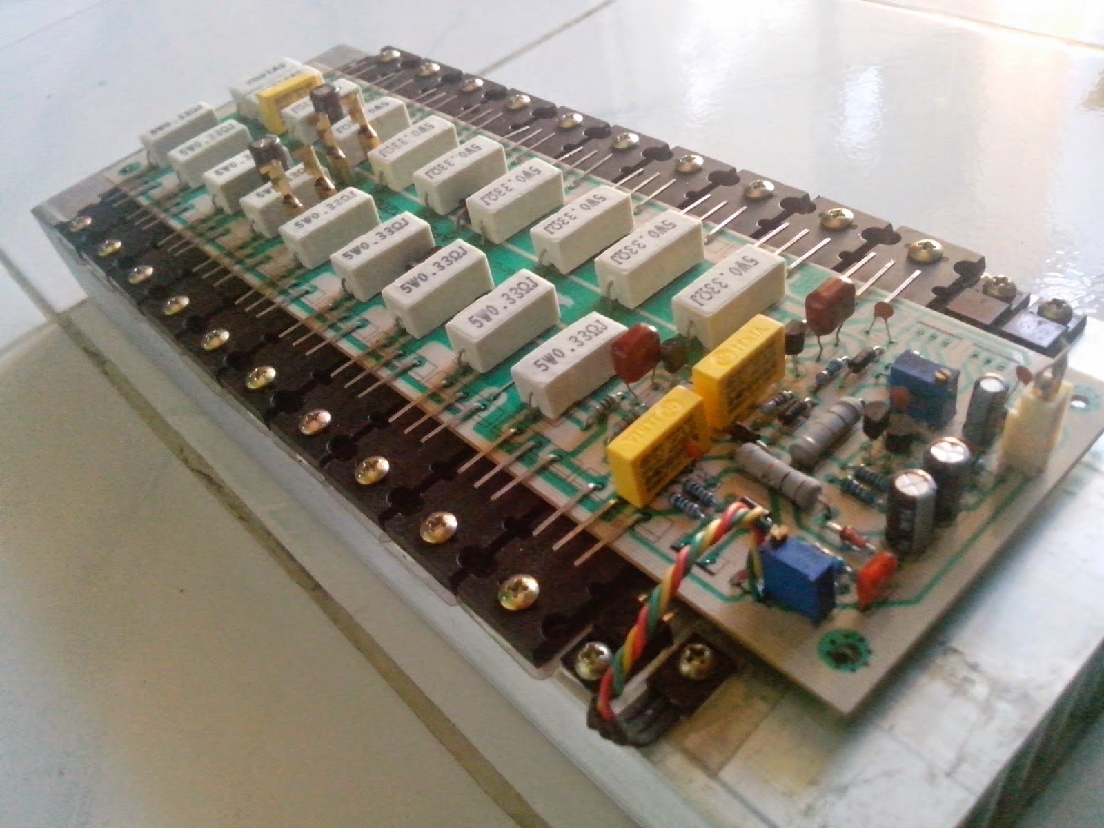 APEX BA1200 ~ Elektronika