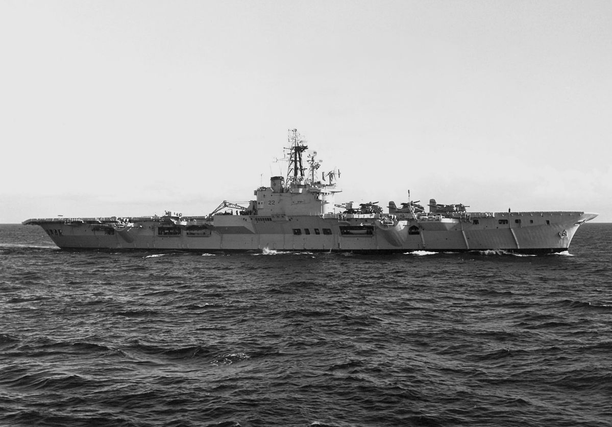 Оружие массового поражения: Авианосец HMCS Bonaventure