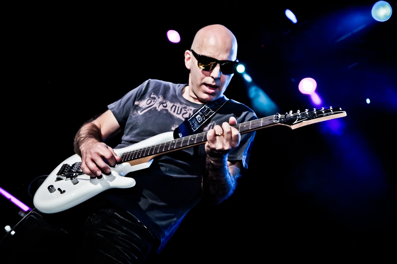 El Blog de Kike Yompian: ¿Qué cualidades debe reunir un buen músico? El Blog de Kike Yompian: ¿Qué cualidades debe reunir un buen músico?