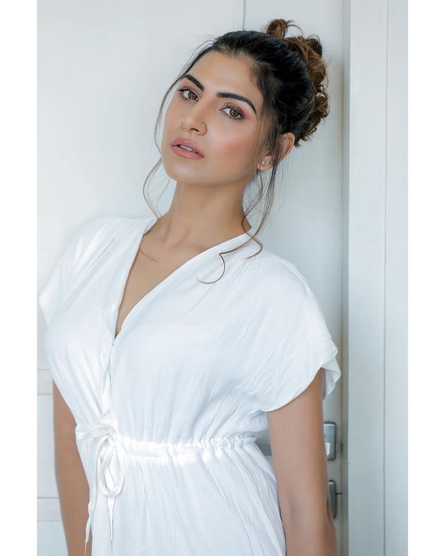 Rachel White Wiki Biography, Web Series, Movies, Photos, Age, Height ...