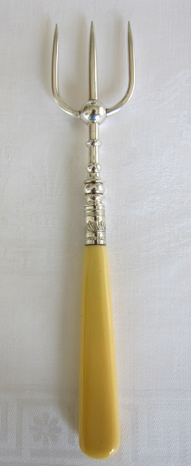 Chronica Domus: Arcane Dining Oddities: Poseidon's Trident? Devilish ...