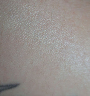 MAC Pearl Matte Face Powder in Trophy