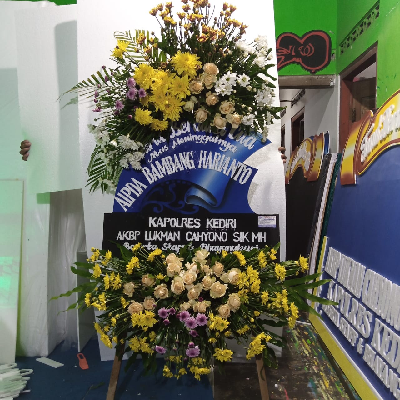 Toko Karangan Bunga Pare Hp-Wa 0852-3532-5717 Widuri Wijaya Florist ...