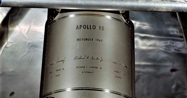 Apollo 12 Timeline: 1969/11/24 (21:44 IT): Il rientro nell'atmosfera e ...