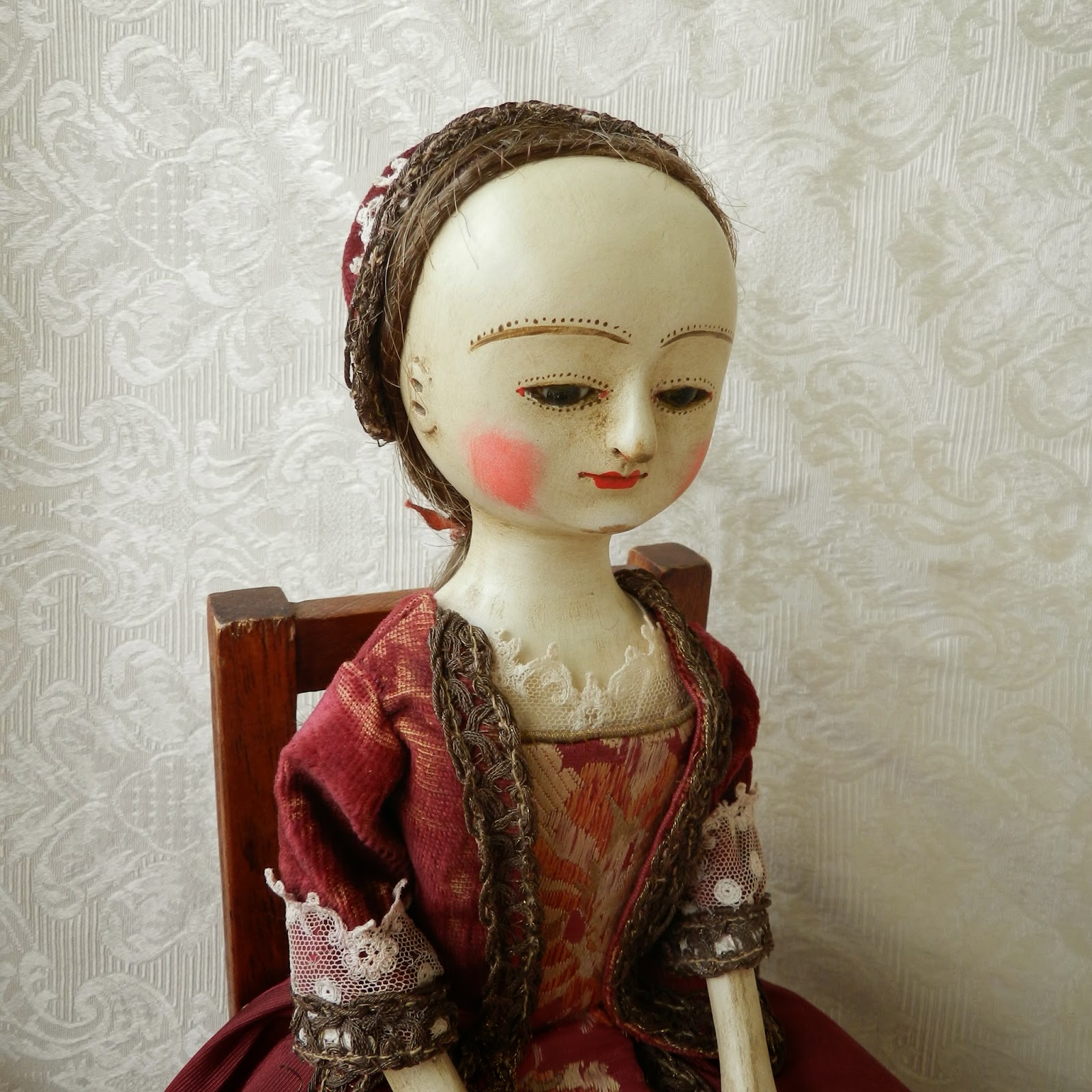 The Old Wooden Sisters: Queen Anne Doll reproduction , almost ready