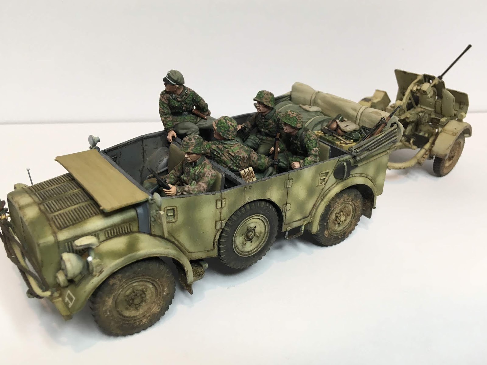Blue Bear's Scale Models: Tamiya 1/35 Horch Type 1a with Flak 38