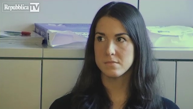 PAZZO PER REPUBBLICA - il blog dei feticisti di Repubblica: novembre 2012