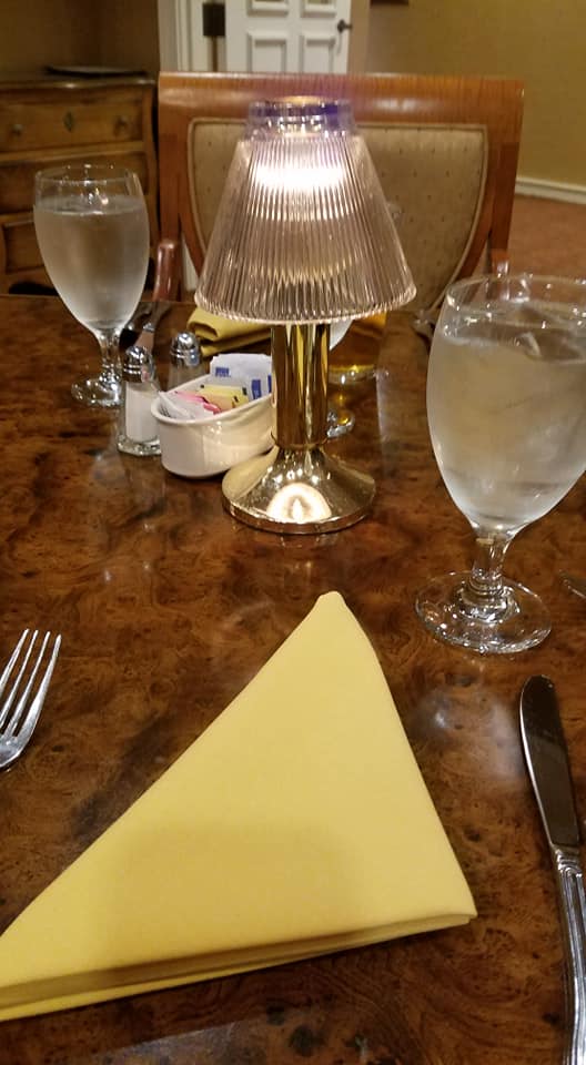 Unser Leben in den USA: Im Country Club fancy essen gehen