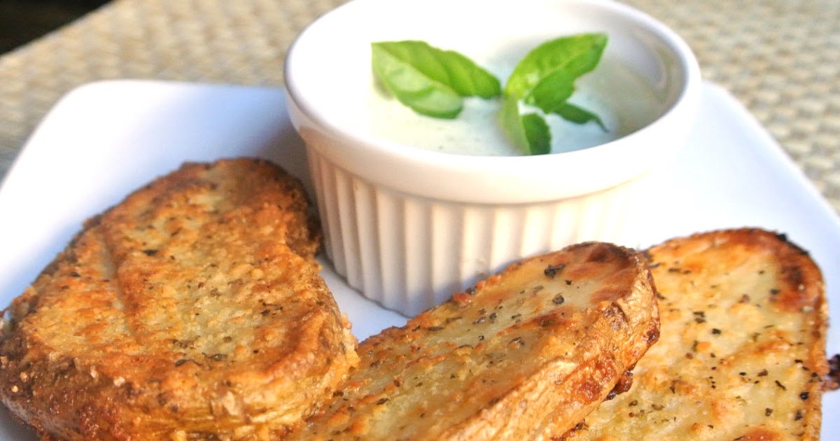 Mom, What's For Dinner?: Cheesy Garlic Potato Heaven!